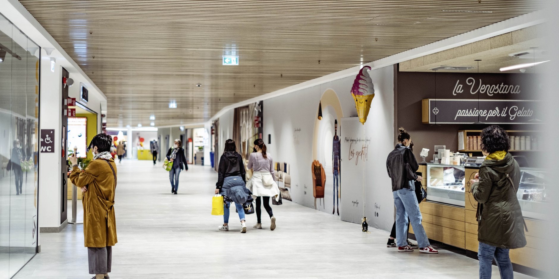 ALGO Shopping Center: Shopping Center Algo